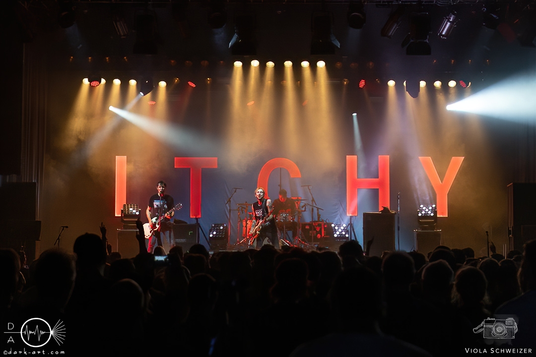 Konzertreview: Itchy Dive Tour + Beach Riot 12 Oktober 2023 Batschkapp ...