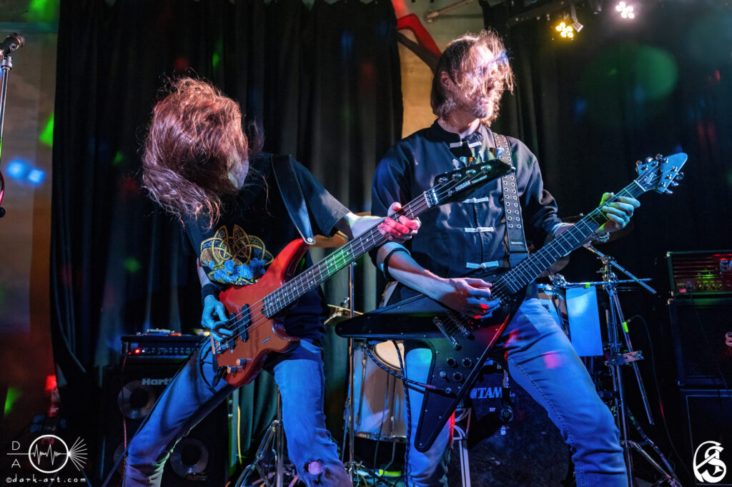 Konzertbericht: Record Releaseparty Zmey und Dawn of Age im Cafe ...
