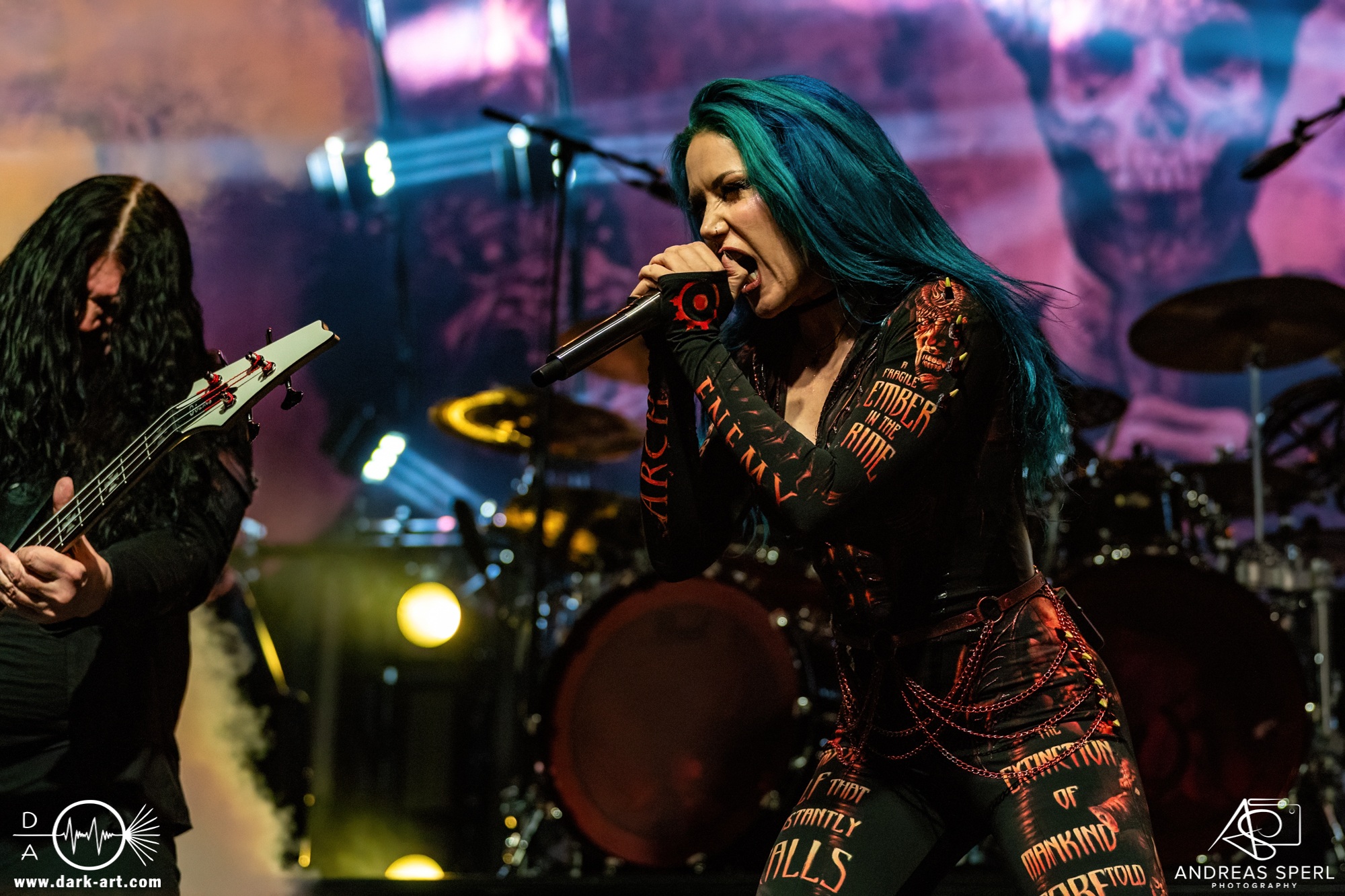 Konzertbericht: Blood Dynasty Tour 2025 - Arch Enemy, Berlin 17.10.2025 ...